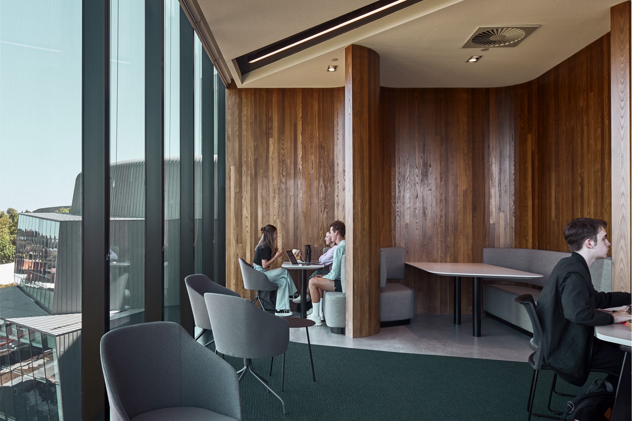 Deakin Law School | Burnt Ash Timber Wall Lining and Timber Battens