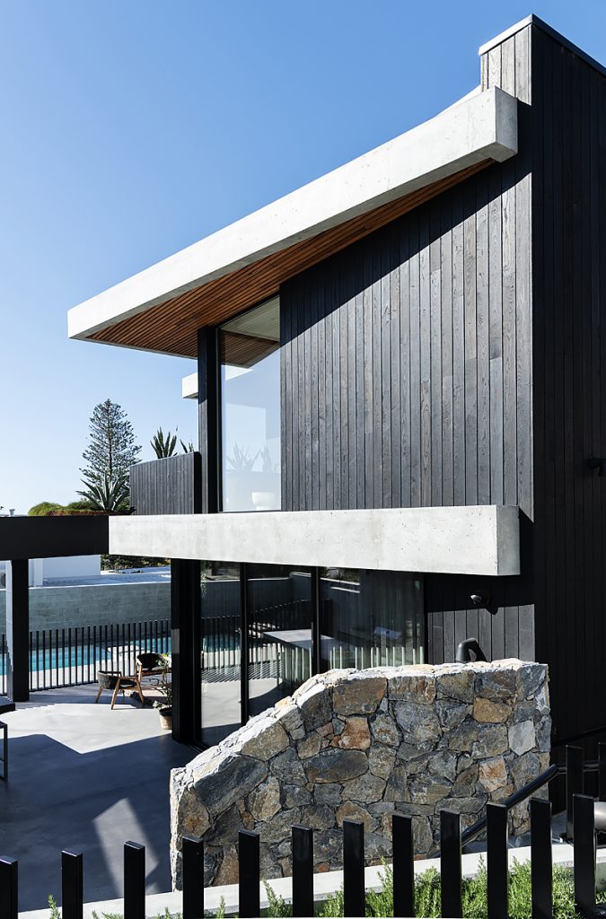 Concrete House | Shou Sugi Ban Timber Cladding Proplank Ceiling